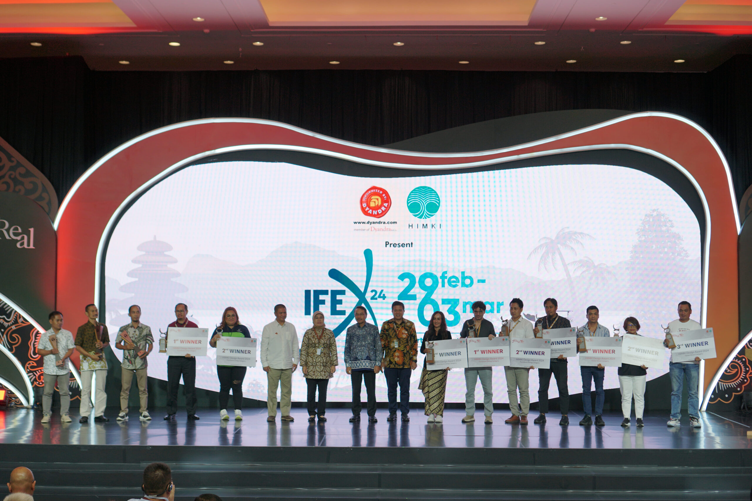 Maksimalkan Pemanfaatan Teknologi Untuk Tingkatkan Pertumbuhan Industri Furnitur Melalui Pameran ...